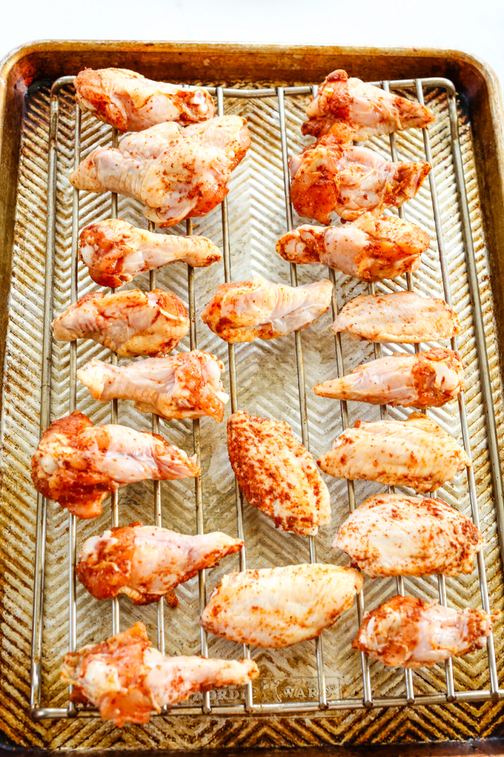 Hot Honey Chicken Wings (Easy Super Bowl appetizer!) - Happy Healthy Mama